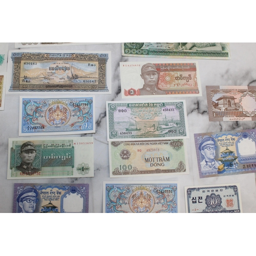 Quantity Of Mixed Foreign Bank Notes