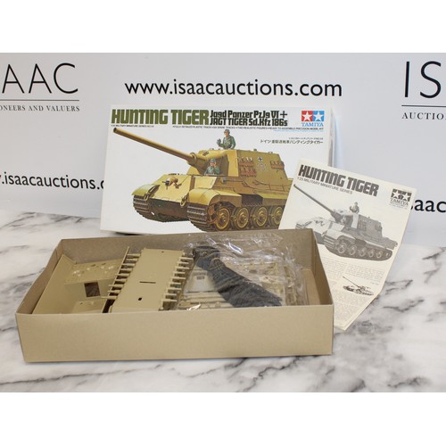 4 x Collectable Boxed 1:35 Scale Tamiya Model Tank Kits