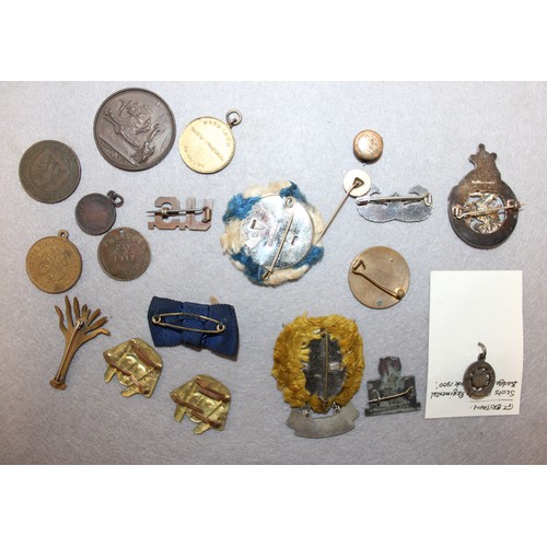 Selection Of Collectable Items Inc-Badges/Coins Etc