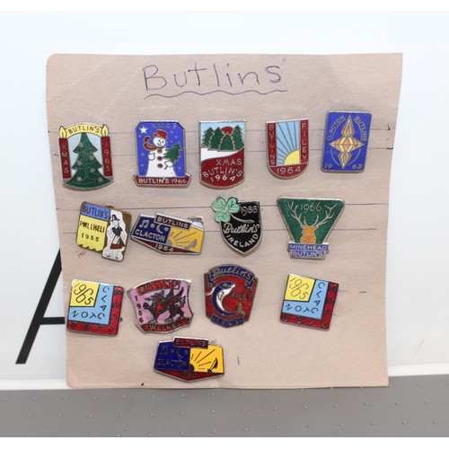 14 Collectable Vintage Butlins Badges Ranging From 1953 Filey-1966 Minehead