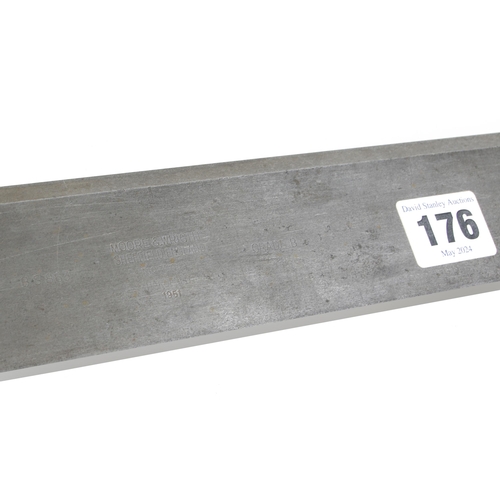 An engineer's steel straight edge by MOORE & WRIGHT No 310 dated 1951 G++