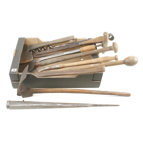 Three chisels and 8 other tools G