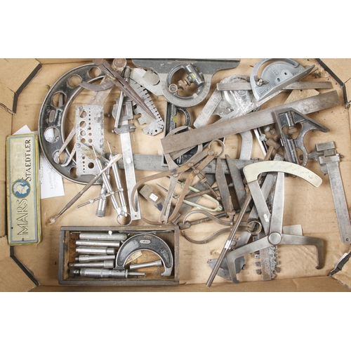 A box of assorted engineer's tools G