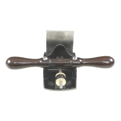 A STANLEY No 12 scraper plane G++