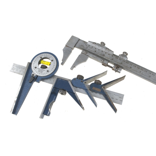 An engineer's 26" vernier caliper by CHESTERMAN and a square by M & W G+