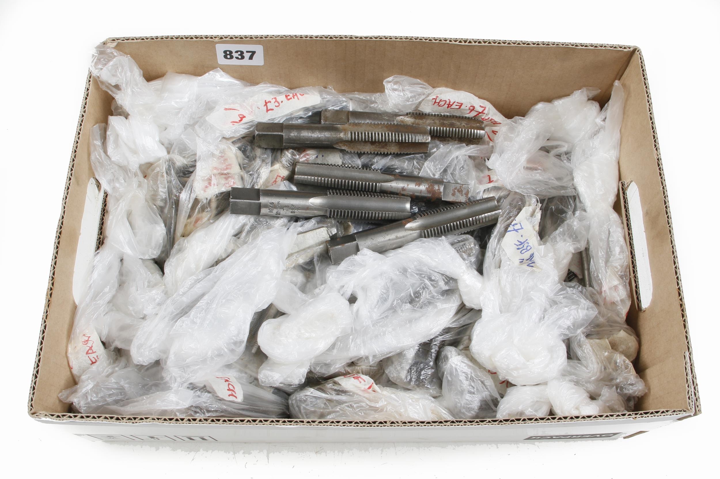Quantity of taps and dies G+