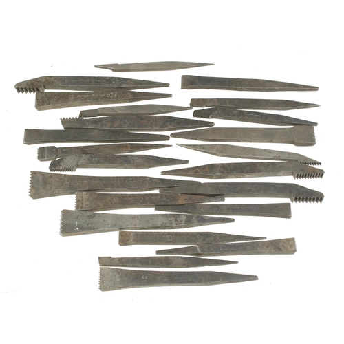 23 thread chasers mostly by MATHIESON G+