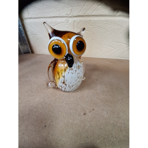 A Murano Style Hand Blown Glass Owl Figurine