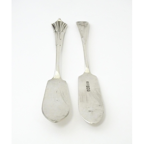 A silver Albany pattern butter knife hallmarked London 1901, maker ...