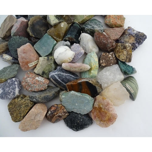 Natural History / Geology Interest: A quantity of assorted hardstone ...