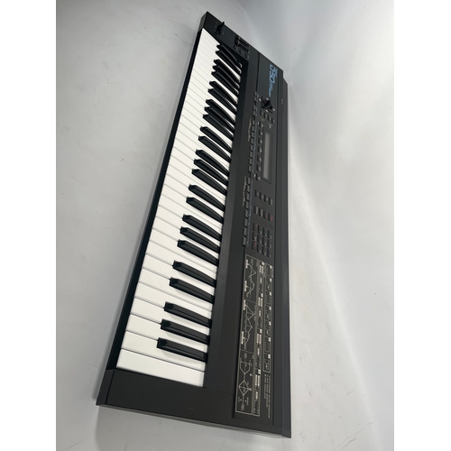 Roland D-50 Digital Linear Synthesizer Roland's answer to the revered ...