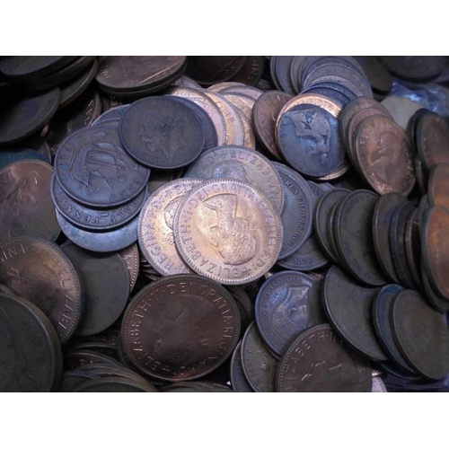 A quantity of old copper coins.