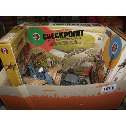 A vintage Airfix military series 51513-9 checkpoint no 1712 and 51467-7 ...