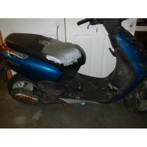 An old Ovetto motor scooter, COLLECT ONLY.