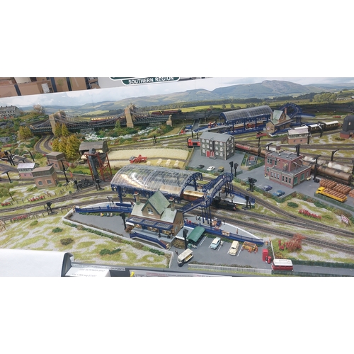Very Large Model Railway OO Gauge DCC Layout professionally Built. This ...