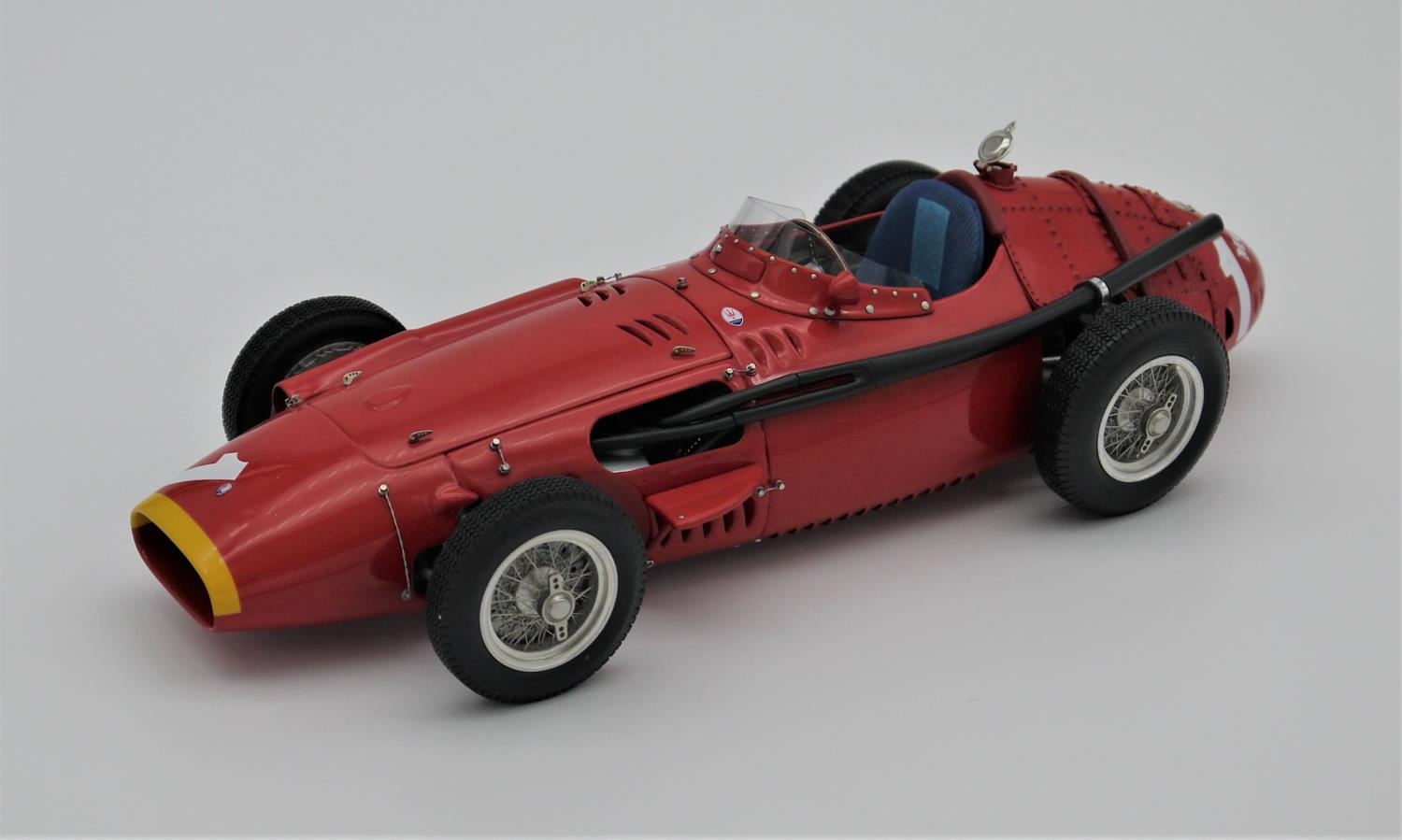 CMC MODELS 1:18 SCALE MODEL OF THE 1957 MASERATI 250 F GRAND PRIX CAR ...