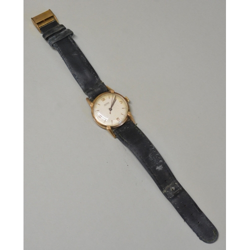 A VULCAIN GRAND PRIX WRIST WATCH.Case marke 750, 18ct.Total weight ...