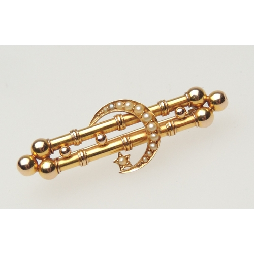 Victorian yellow gold and seed pearl crescent star bar brooch, maker A ...