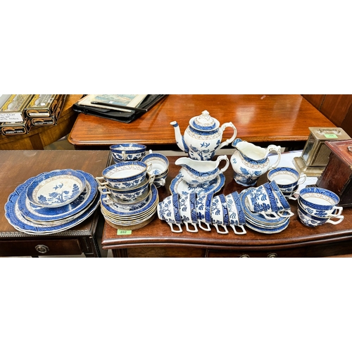 A Booths Real Old Willow pattern part dinner service etc