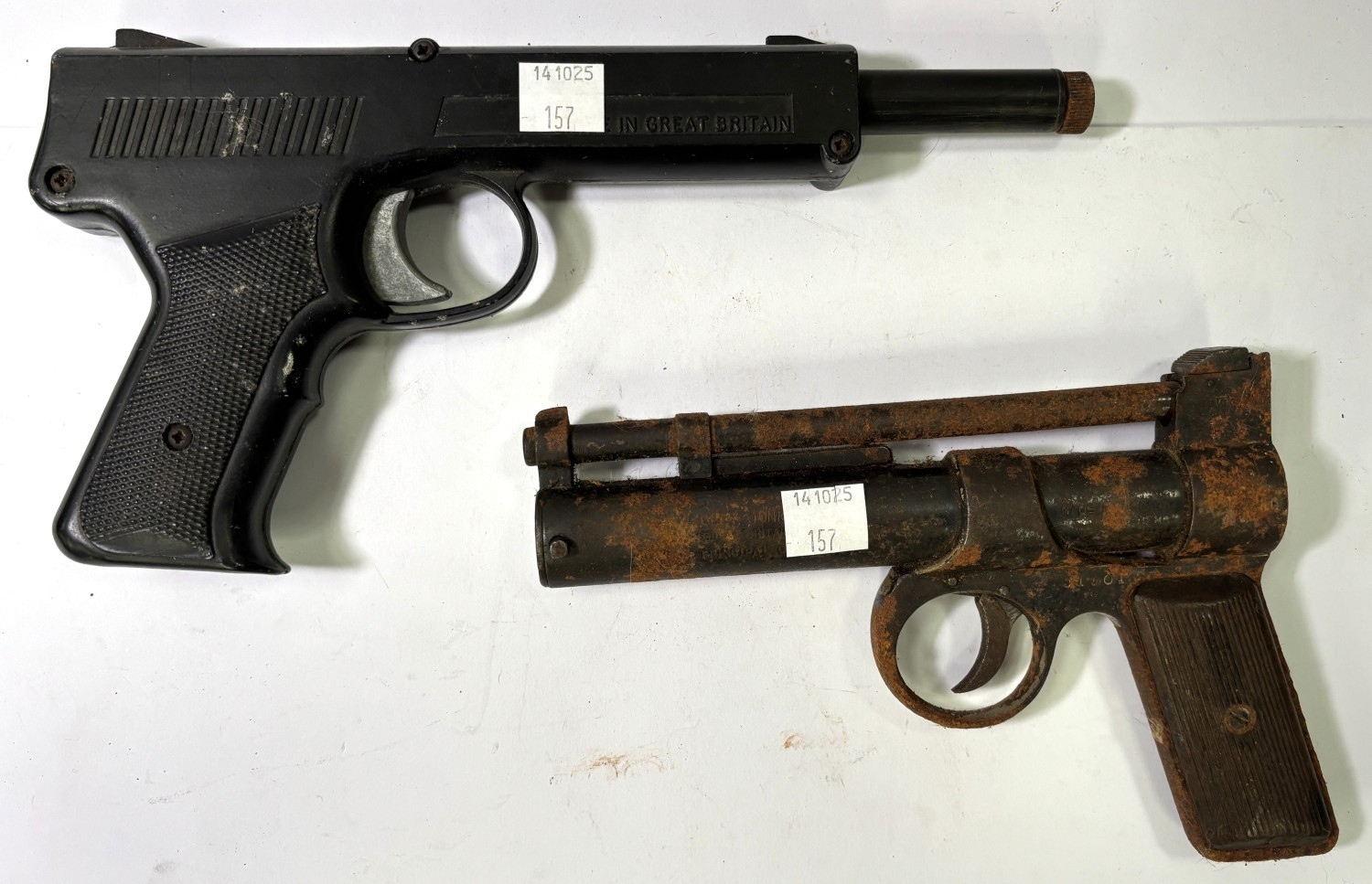 Two air pistols "Webley Junior" and a "Diana SP 50" (some rusting)