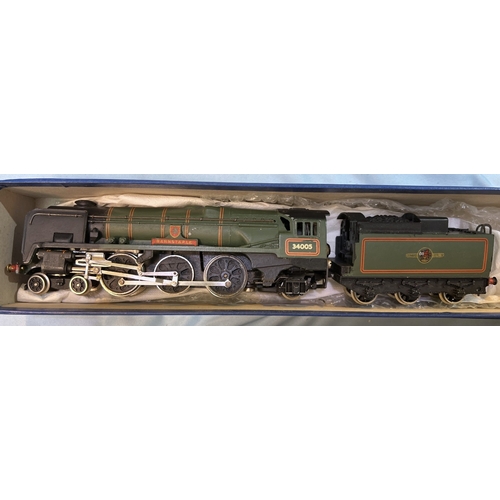 Wrenn 00 gauge 4-6-2 West Countr y Class loco and tender BR green ...