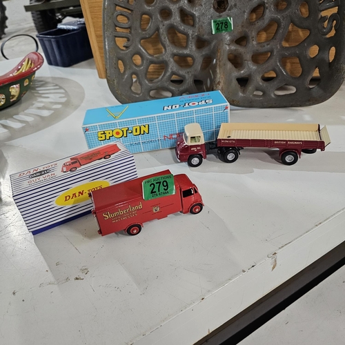 2 Collectable Models