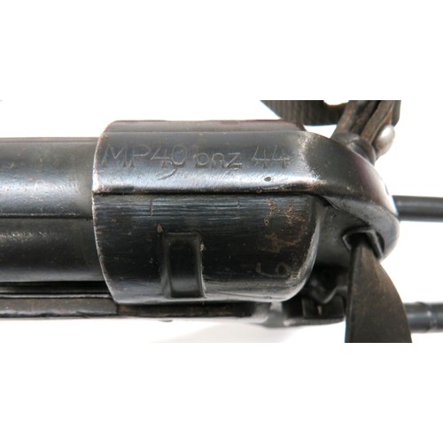 Deactivated WW2 Dated German MP40 Sub Machine Gun 9 mm, 10 inch ...