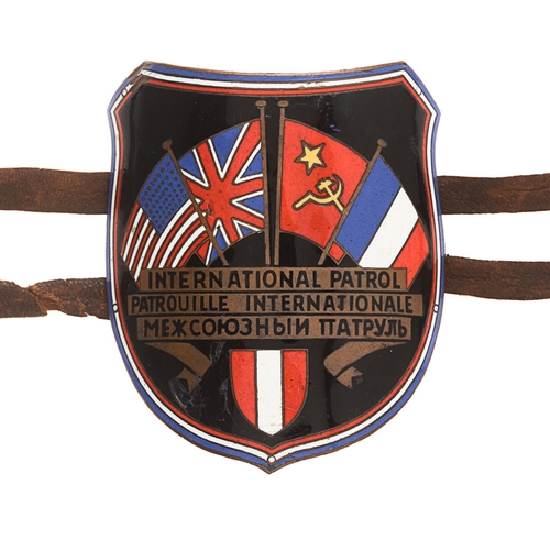 International Patrol Vienna immediate post WW2 police arm shield Good ...
