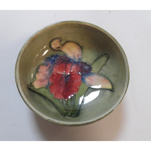 Vintage Moorcroft pin dish Appears in fine condition