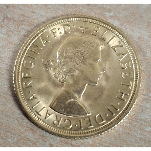 Queen Elizabeth II 1963 full sovereign (uncirculated), 8 grams