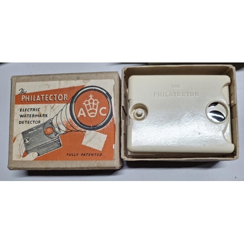 Boxed vintage Philatector and a boxed safe "Signoscope" (2)
