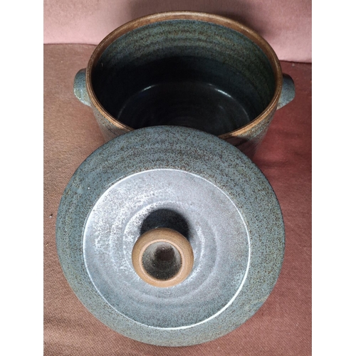 Quantity of good quality British studio pottery included a lidded ...