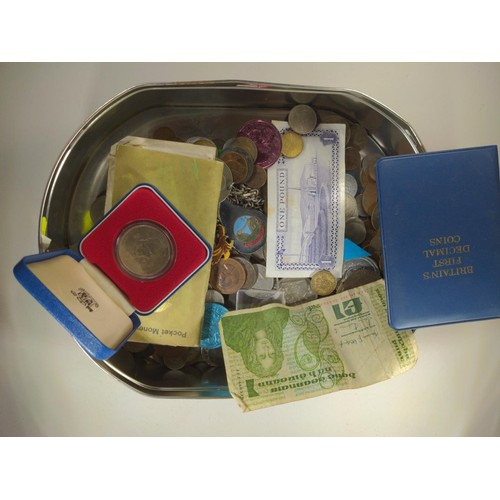 Tin of coins, banknotes and various collectables, gross weight ...