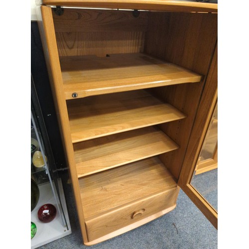Ercol Hi-Fi storage cabinet with lower drawer and Adjustable shelves ...