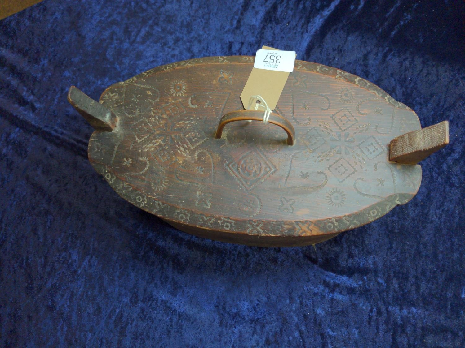 C19th Scandinavian steamed bentwood tine or Svepask lidded box with ...