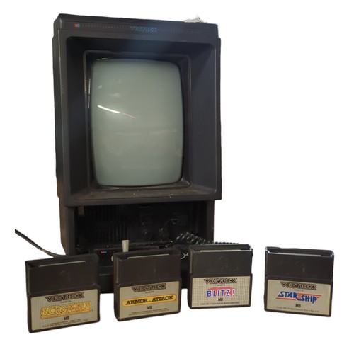 Vectrex model 3000 Retro game console. including 4 games BLITZ ...