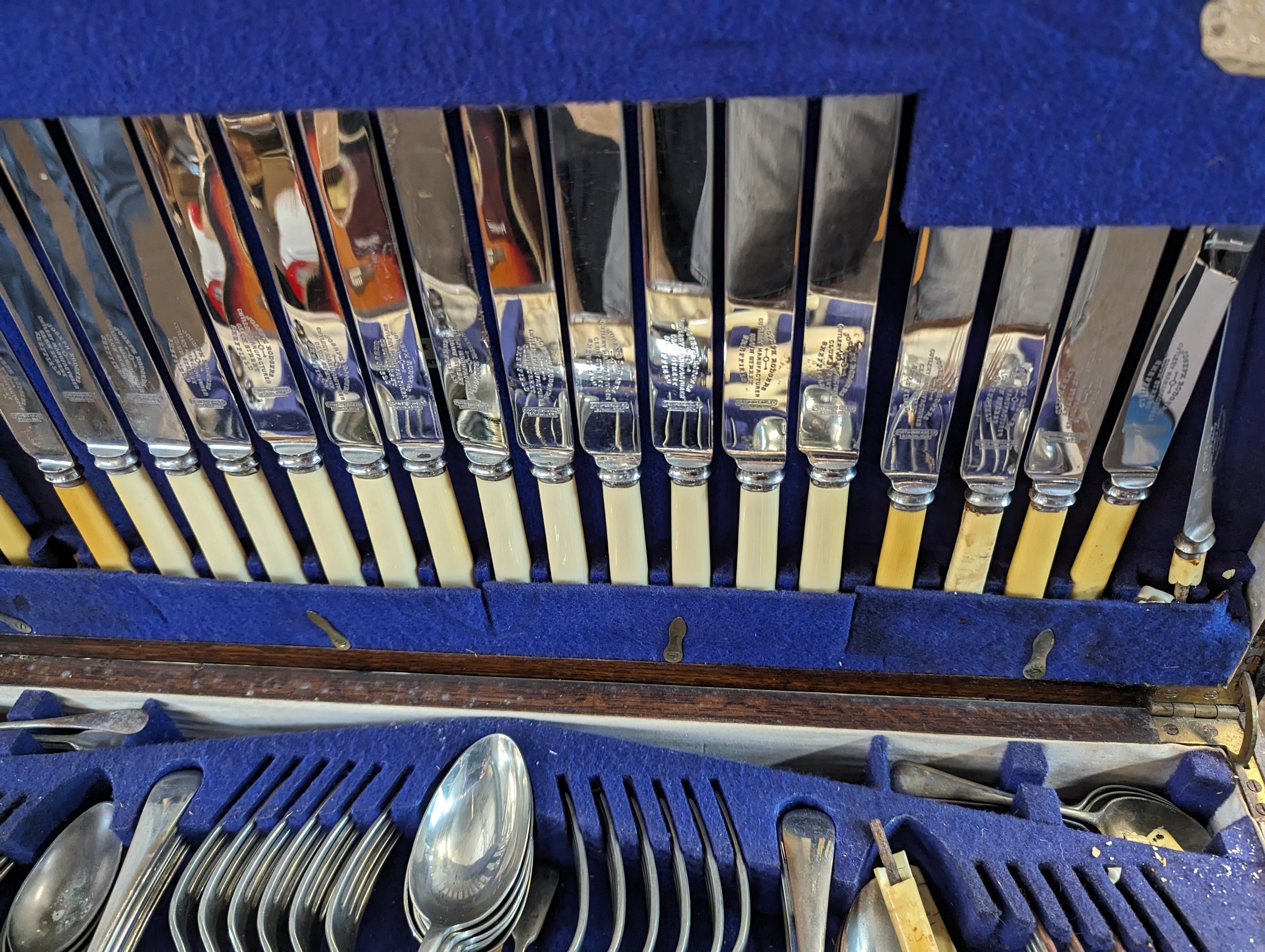 Large canteen of Crown Silver stainless nickel cutlery / table ...