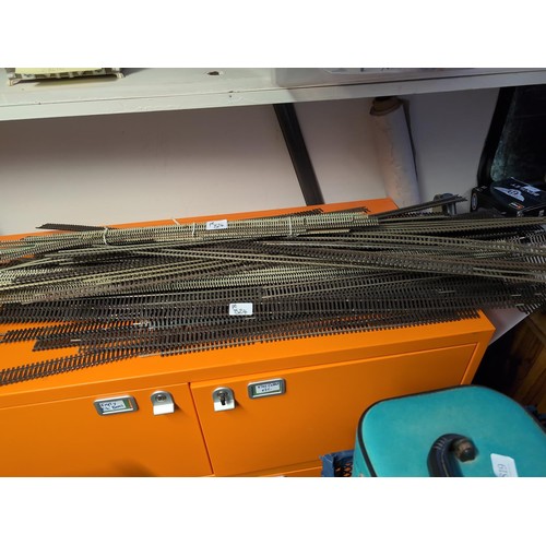 6 x mushrooms trays containing 00 gauge train track sections