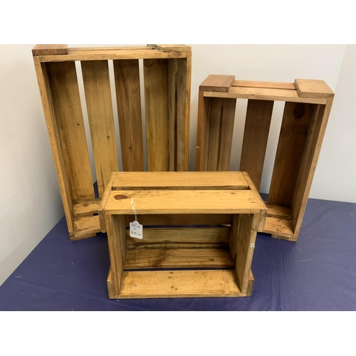NEW SET OF 3 RUSTIC WOODEN CRATES RRP £90