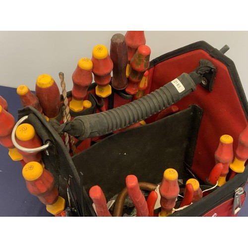 MILWAUKEE PACKOUT TOTE TOOL BAG RRP £86 WITH A SELECTION OF WERA ...