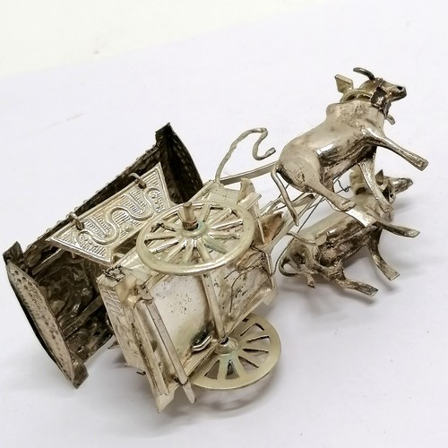 Low grade silver pair of buffalo pulling a cart 11cm long x 5.5cm high