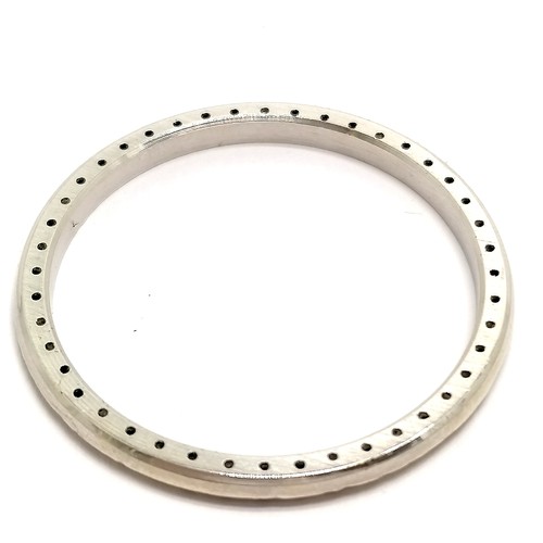 Unmarked 9ct white gold diamond set watch bezel - inside diameter 31mm ...