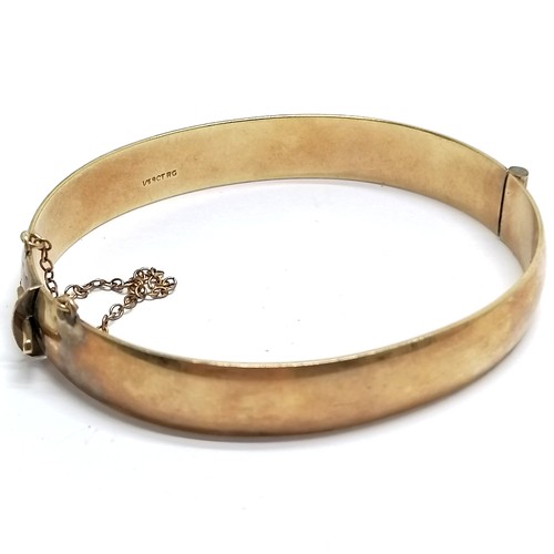 1/5th 9ct rolled gold bangle with engraved detail to front - 27g total weight & no obvious damage