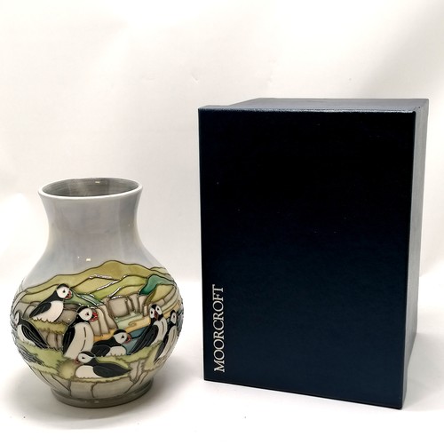 Moorcroft 1997 large puffins vase - 24cm high and in original retail ...