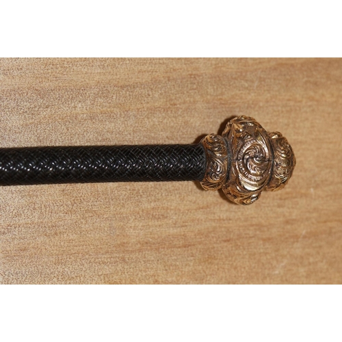 A 19th Century hair and Pinchbeck mounted whip, 79cm long