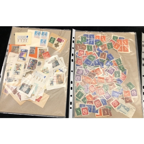 Various stamp albums and loose stamps (approx. 2300 stamps) and a pack ...