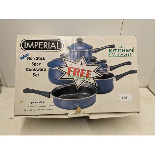An imperial xylan non-stick 5pc cookware set - unused