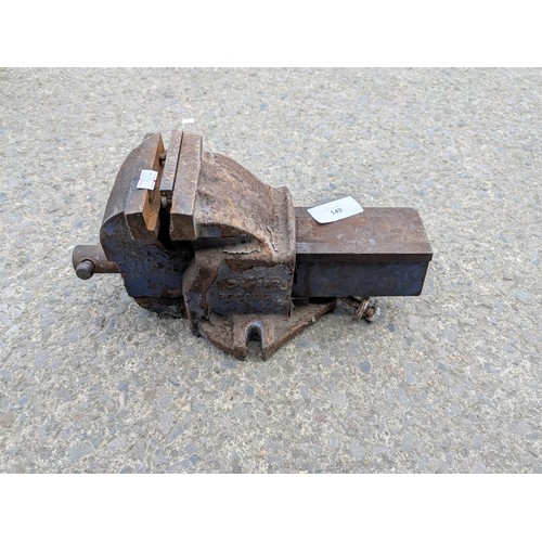 An Irwin Record bench vice