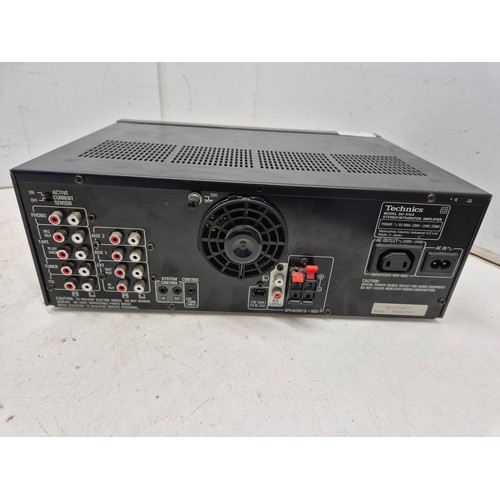 A technics model su-x102 stereo amplifier
