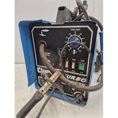 A Clarke turbo weld 150te mig welder